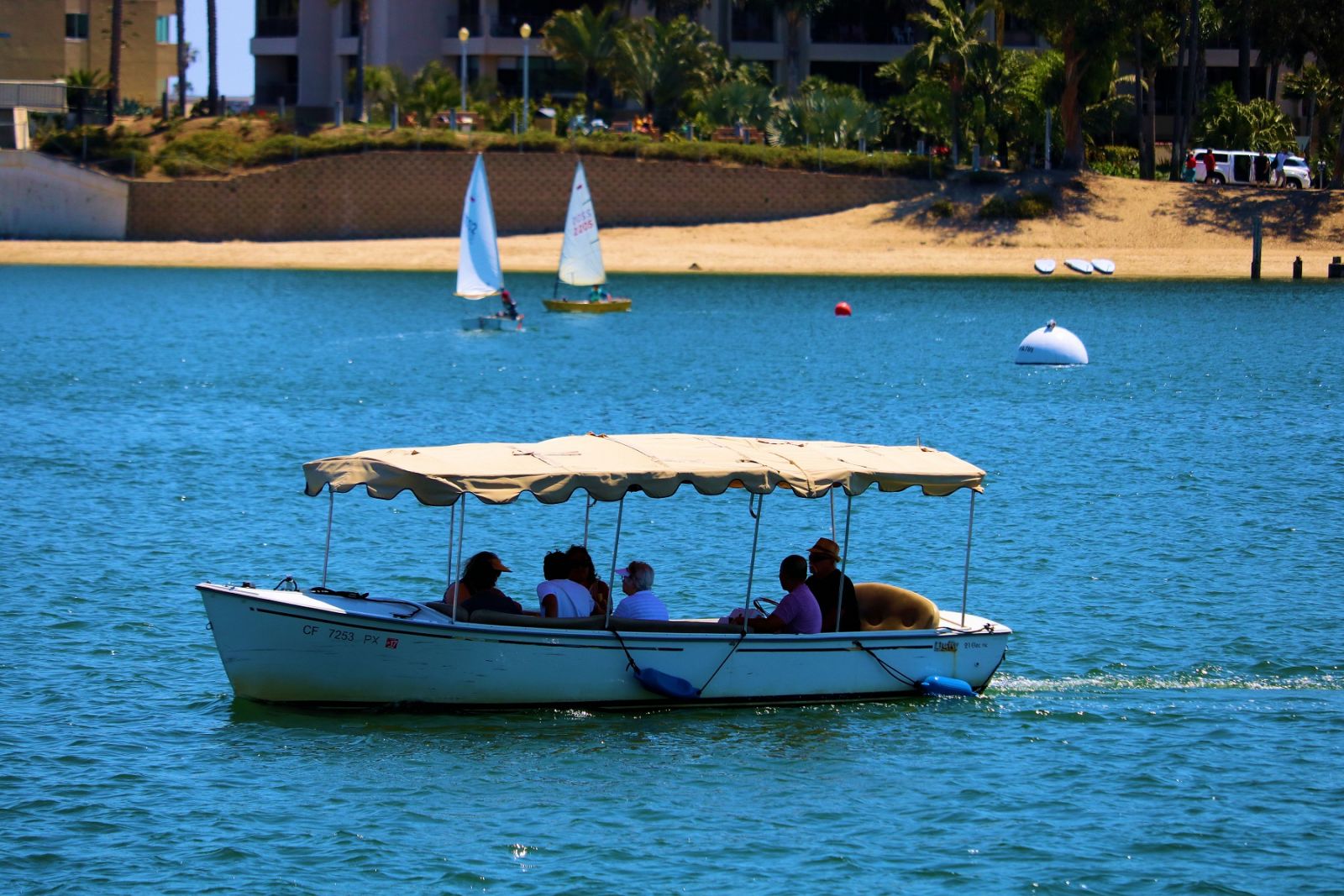 SUN PROTECTION FOR BOATERS - Pontoon Living